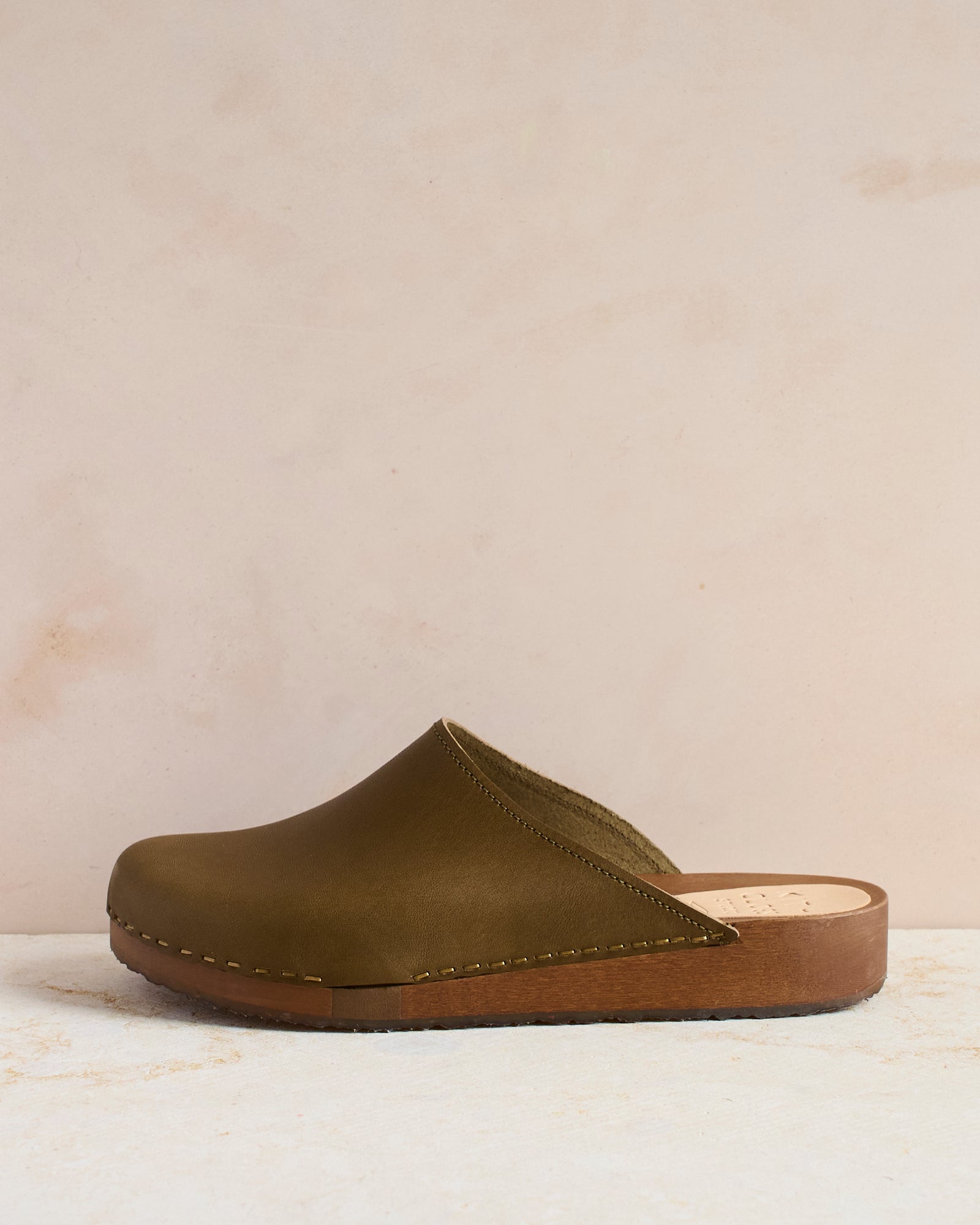 Moss Green Brown Flex Base Klassisk Clog – KIT + CLOGS STUDIO
