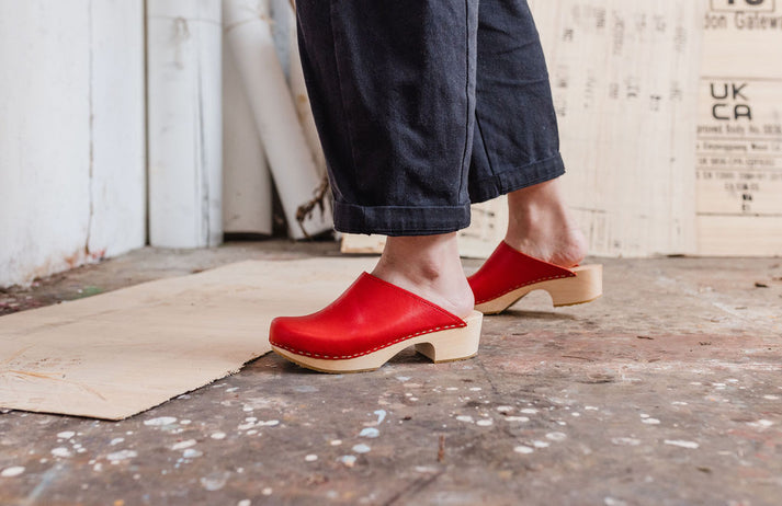Poppy Mini Heel Klassisk Clog – KIT + CLOGS STUDIO