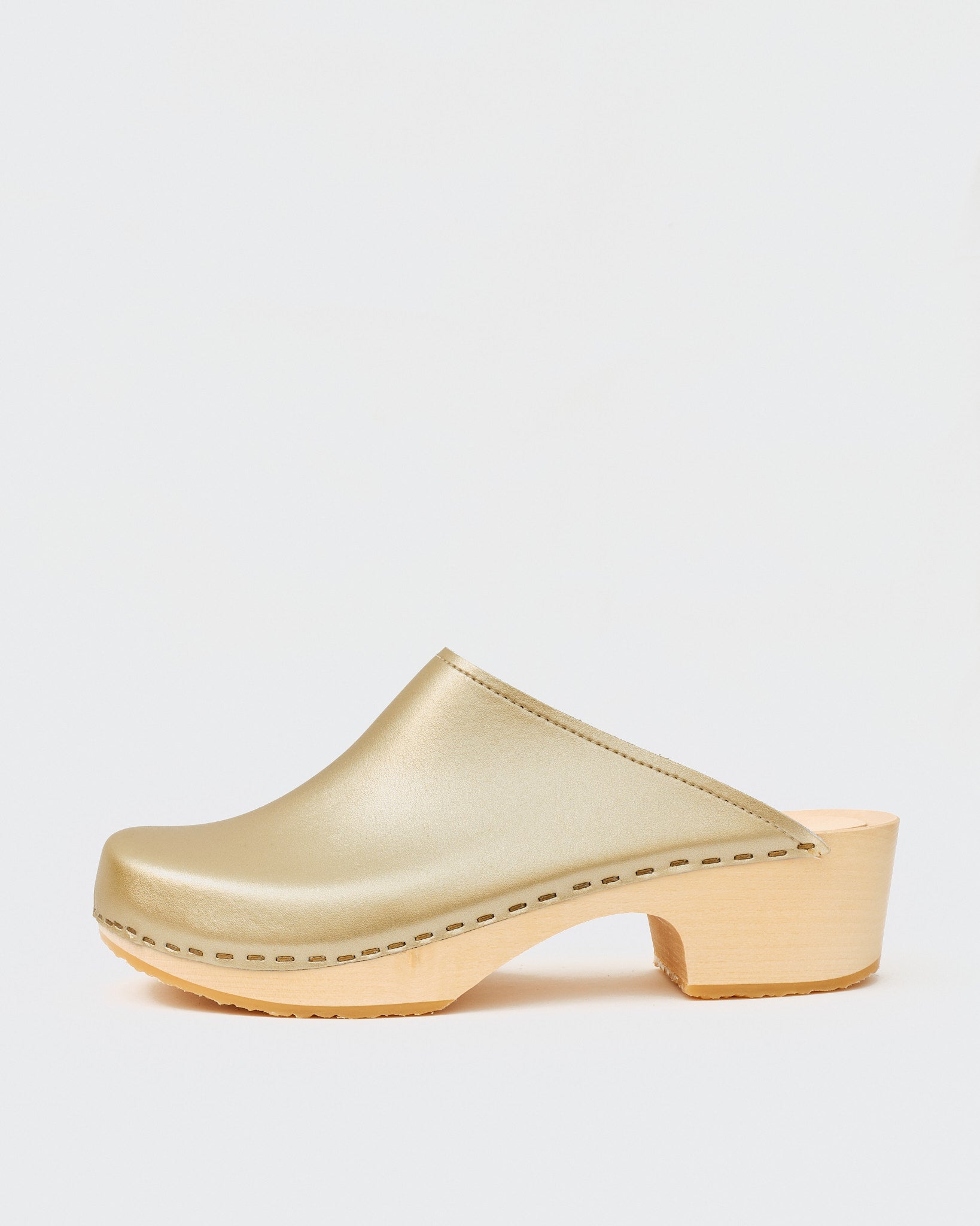 Gold Wooden Mini Heel Clog – KIT + CLOGS STUDIO
