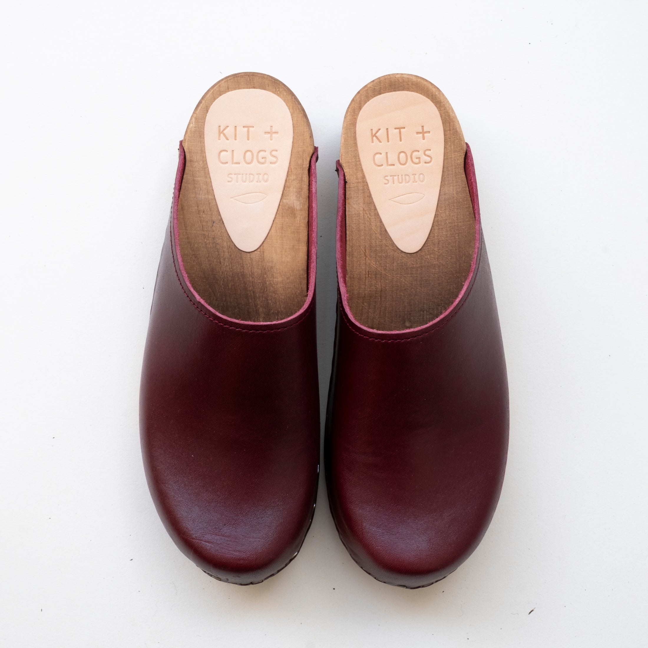 Burgundy Maroon Red Low Klassisk Clog – KIT + CLOGS STUDIO